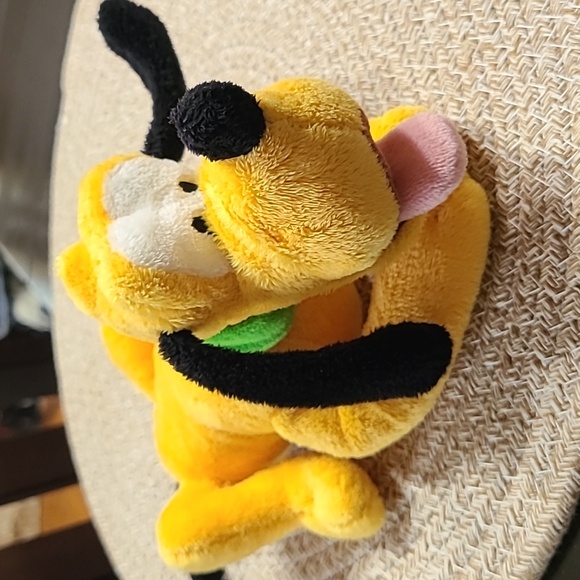 Disney | Toys | Disney Stores 8 Inch Laying Pluto Plush Toy Yellow And ...